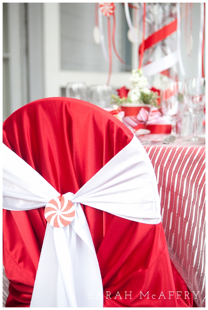 5 Ways to Make Your Holiday Table Look Expensive | Custom Love Gifts