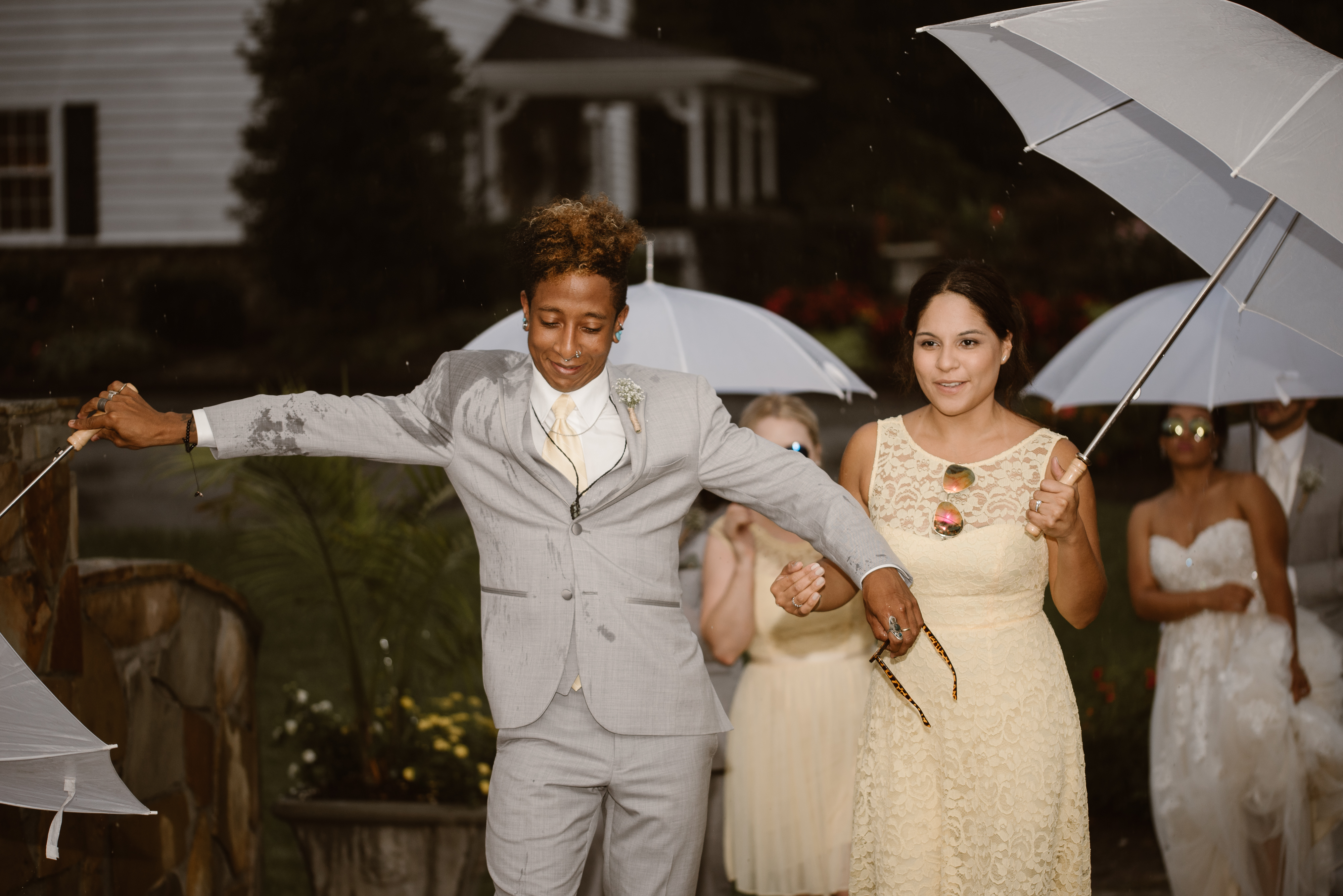 Wedding Rain Plan Tips | Custom Love Gifts